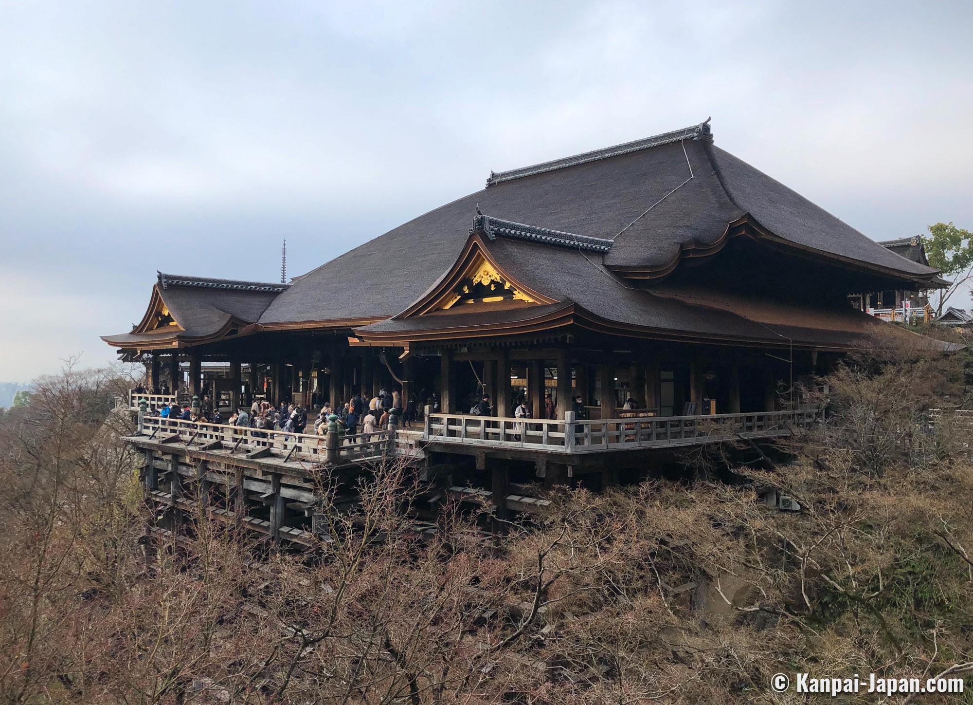 Kiyomizu-dera - The great water temple in Kyoto