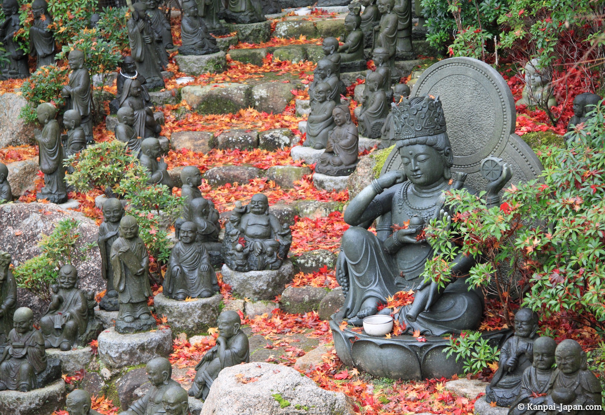 Daisho-in - The temple with 500 Buddhist statues in Miyajima