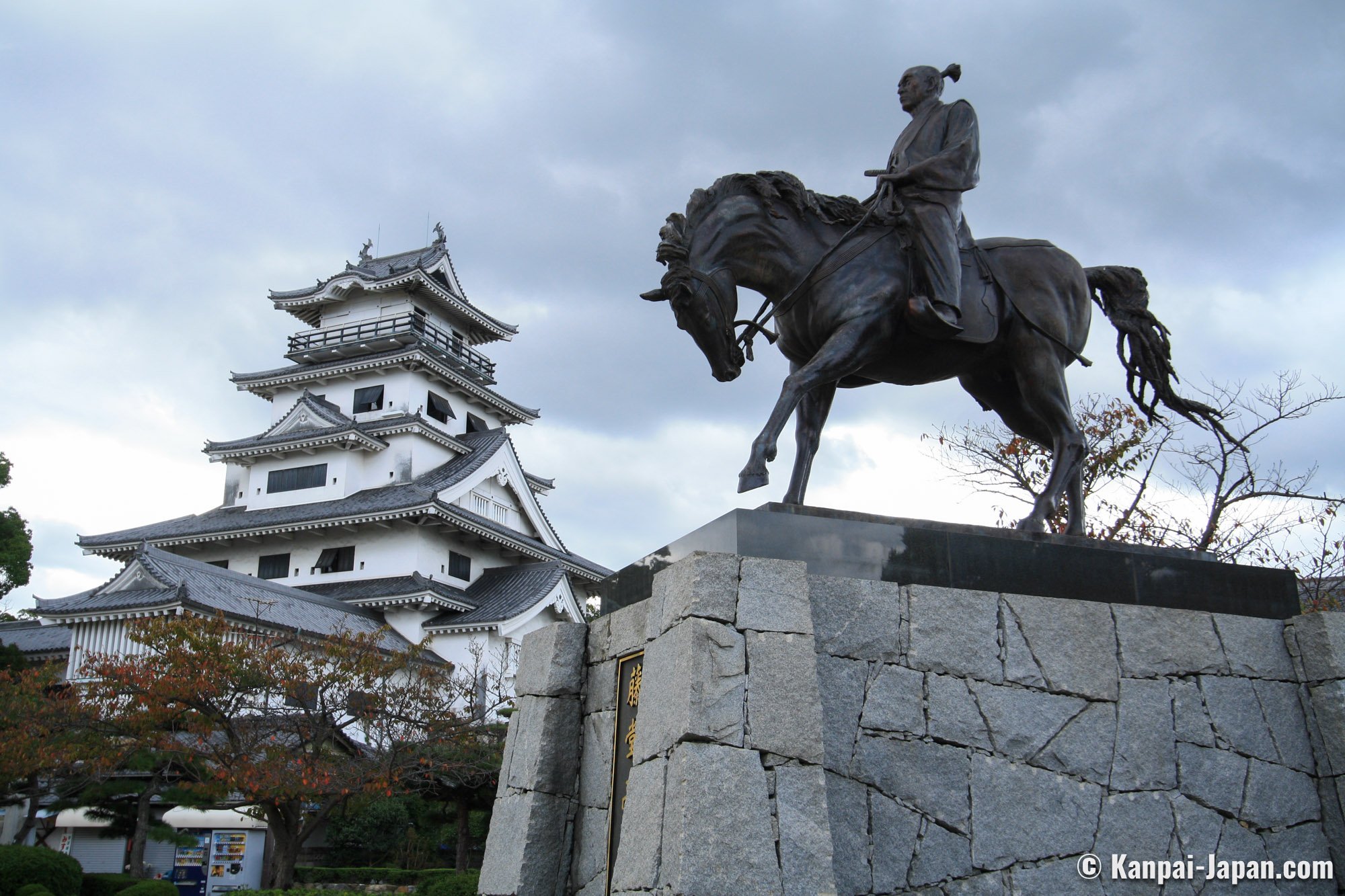 Imabari Castle - The Seaside Fortress in Shikoku