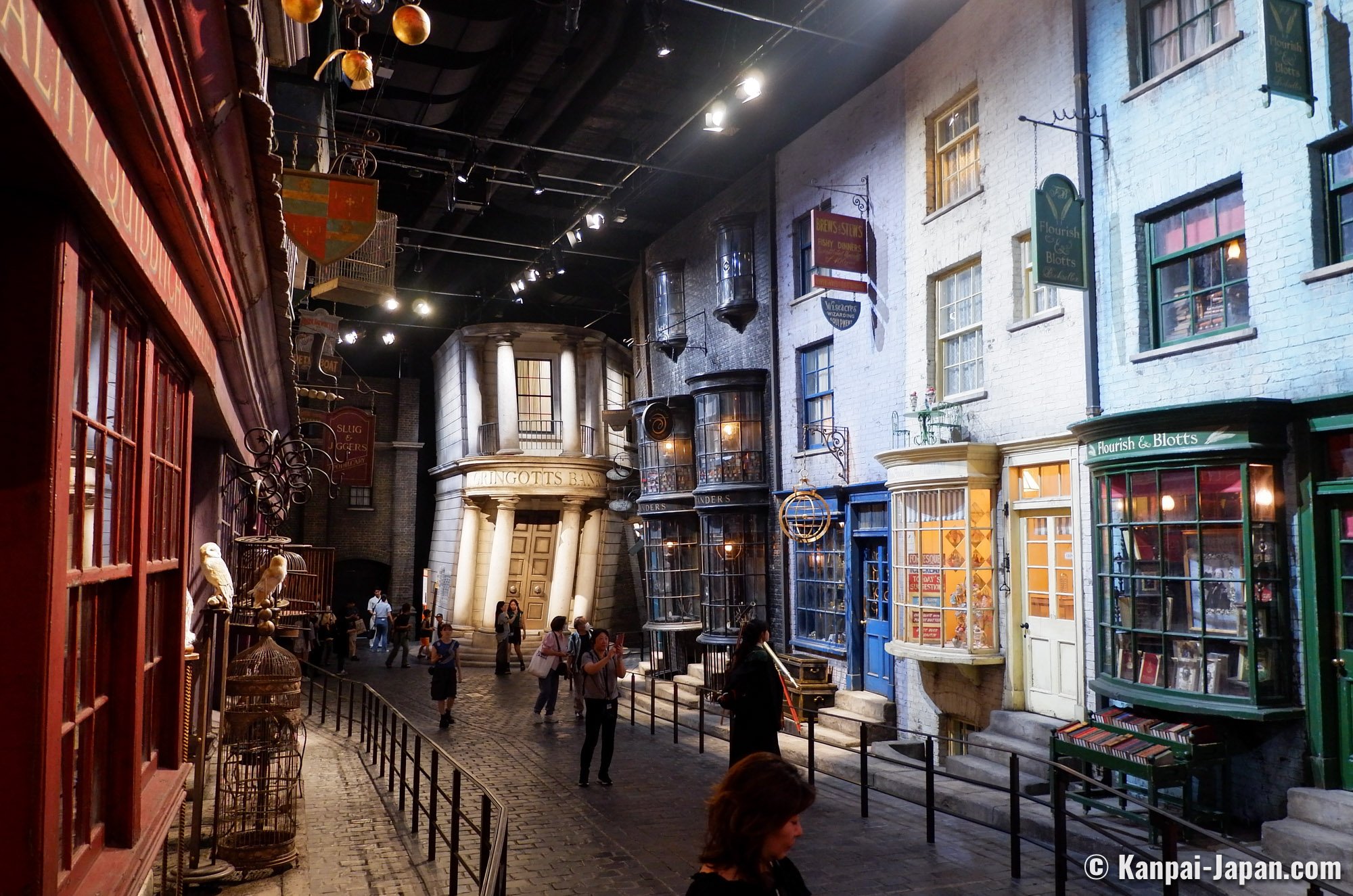 The Making of Harry Potter - Warner Bros. Studio Tour Tokyo - The 1rst ...