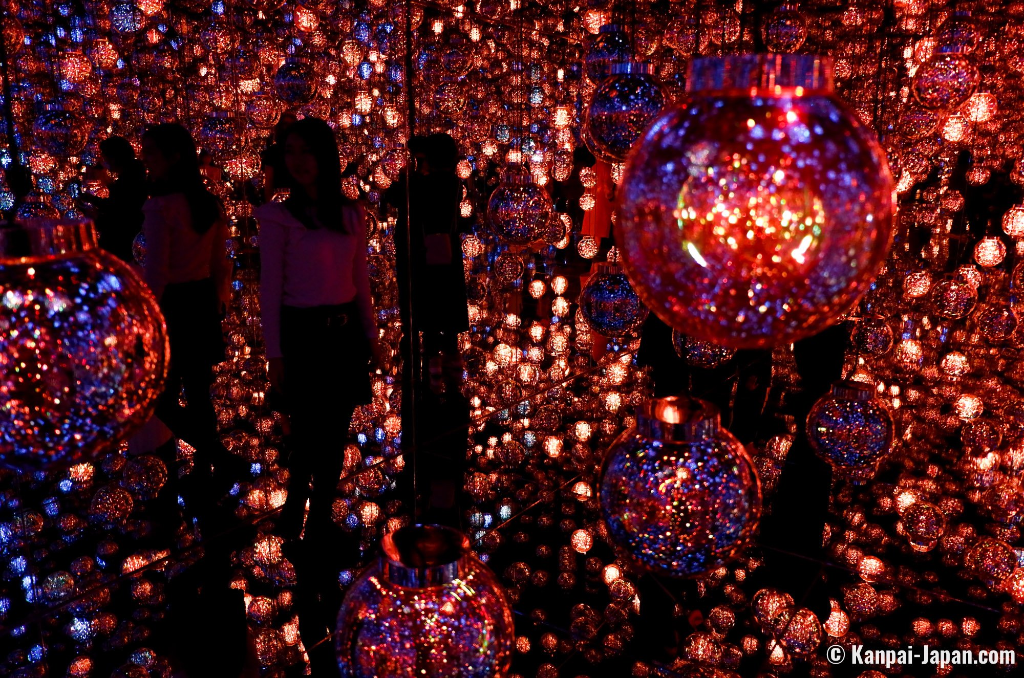 teamLab Borderless - The New Digital Art Museum In Tokyo
