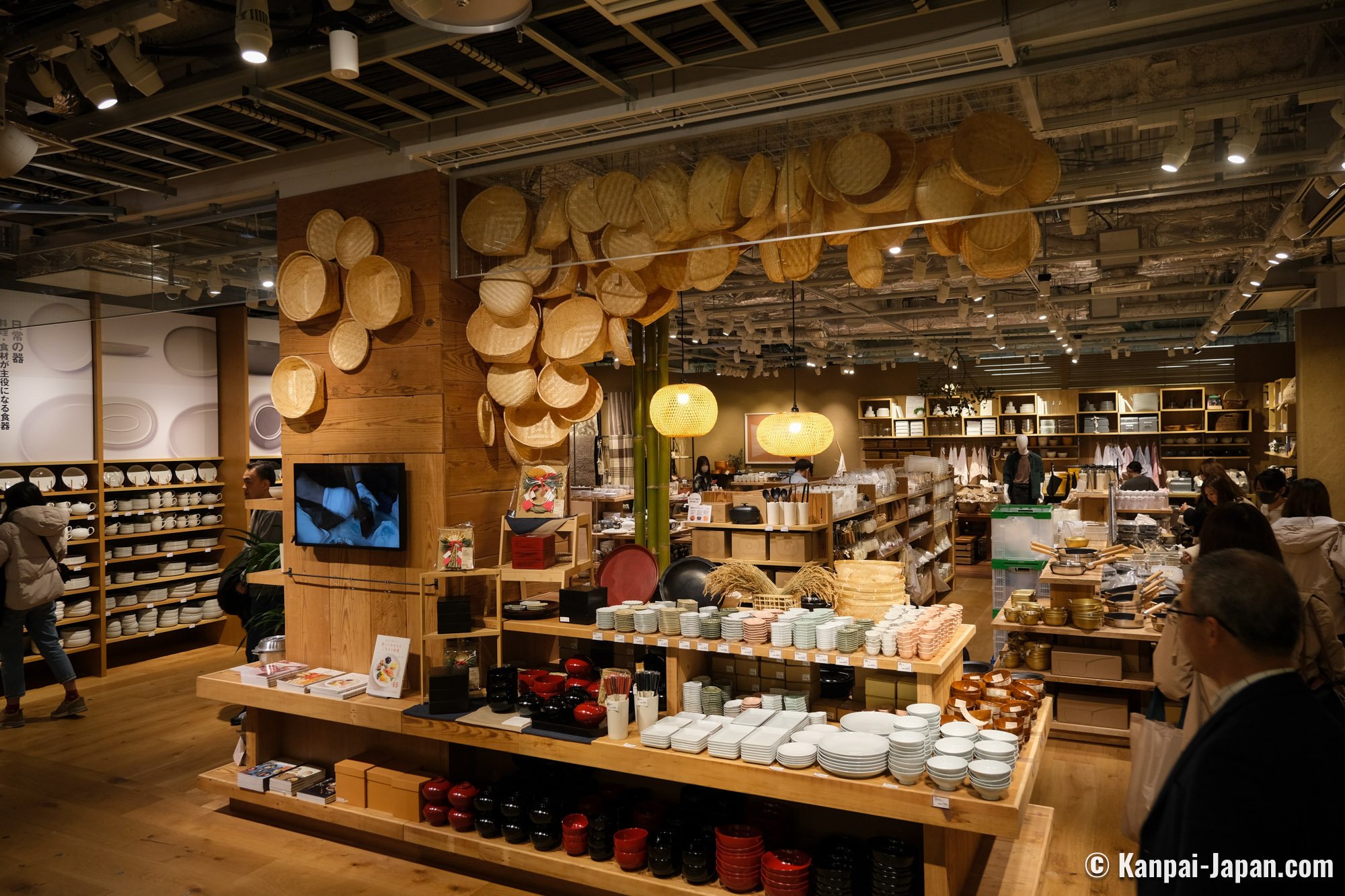 Muji Ginza Flagship Store - Minimalist Lifestyle in the Heart of the ...